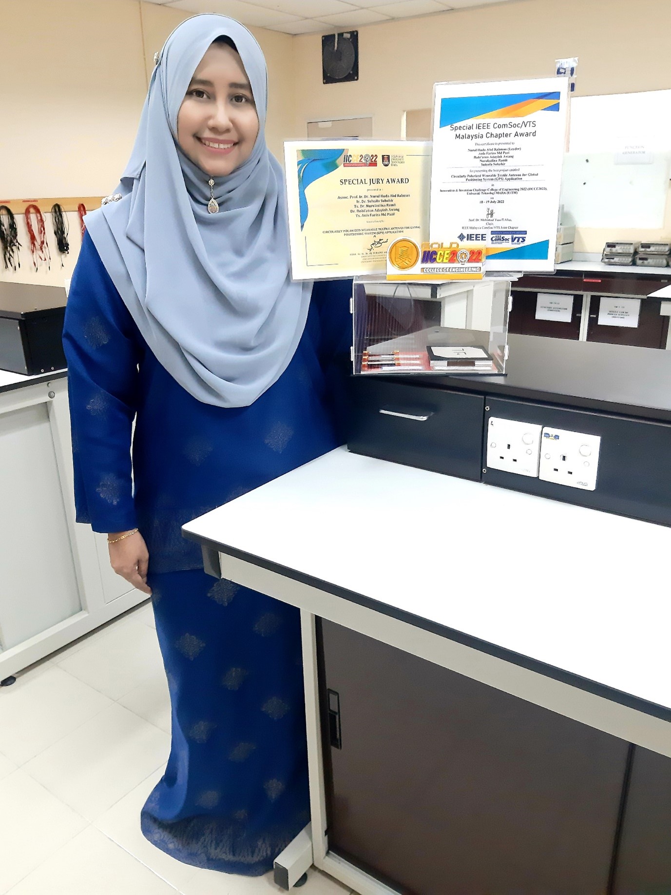 世纪大学高级讲师TS Anis Fariza荣获三连冠 - 世纪大学